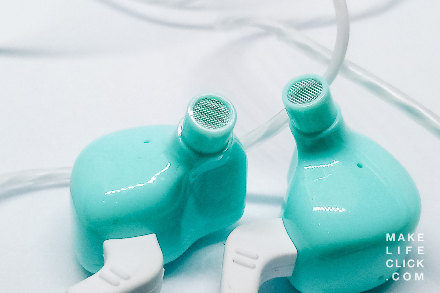QKZ AK6-X Earphones Review - Pastel IEMs With a Fury and the Best in ...