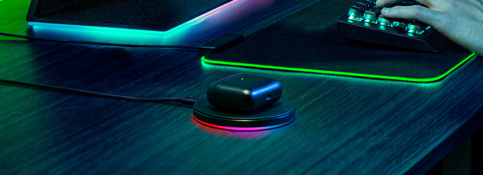 Razer Hammerhead Pro Hyperspeed is Basically AirPods Pro 2 for Gamers