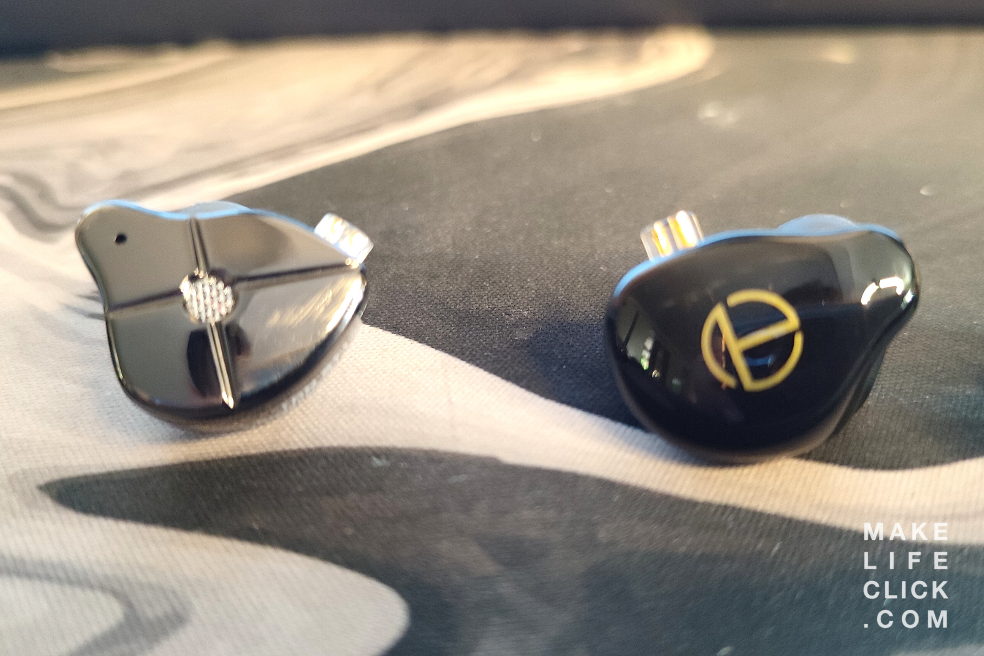 TRN ST1 vs. TRN ST2 - Which TRN IEM Should You Get?